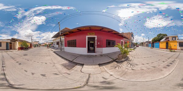 Muyuterra - Loreto, Perú