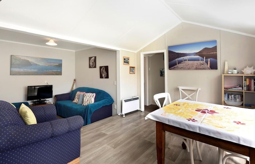 Okiwi Bay Cosy Cottage - マールボロー・ディストリクト