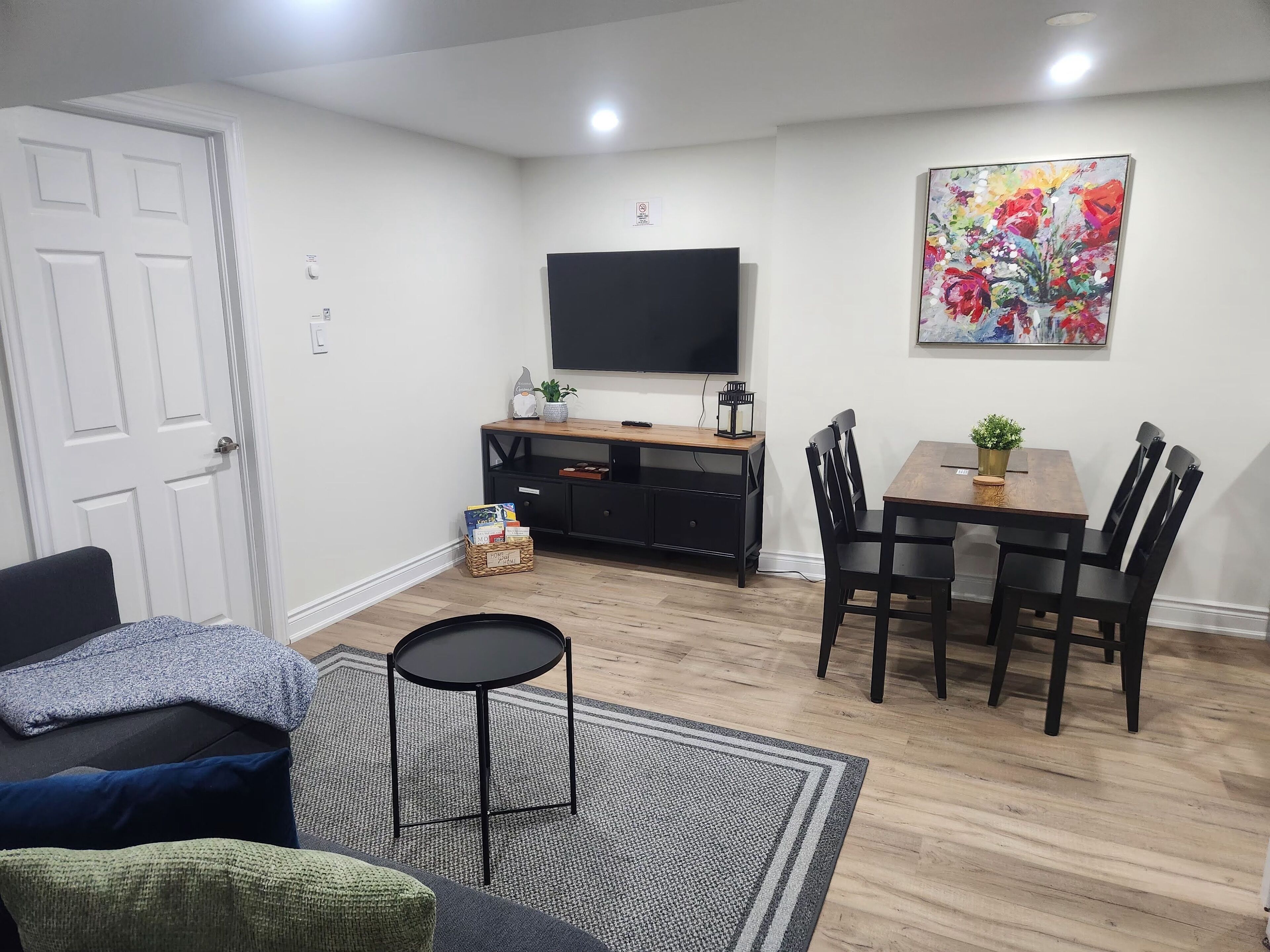 New Private Spacious & Modern Apartment Near Square One And Downtown Mississauga - Mississauga