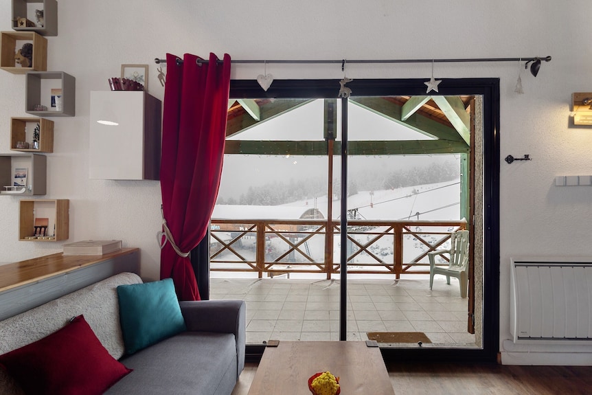 Appartement 'Roussillon' Avec Vue Sur Les Montagnes, Terrasse Privée Et Wi-fi - Les Angles