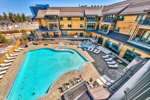 Condo, 2 quartos | Piscina | Piscina aquecida