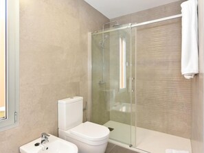 Vila, 4 quartos | Banheiro