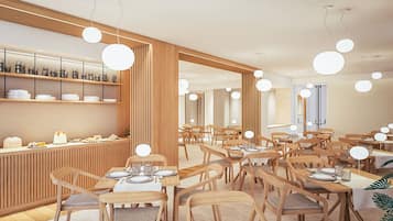 Café da manhã com buffet todos os dias (EUR 25 por pessoa)