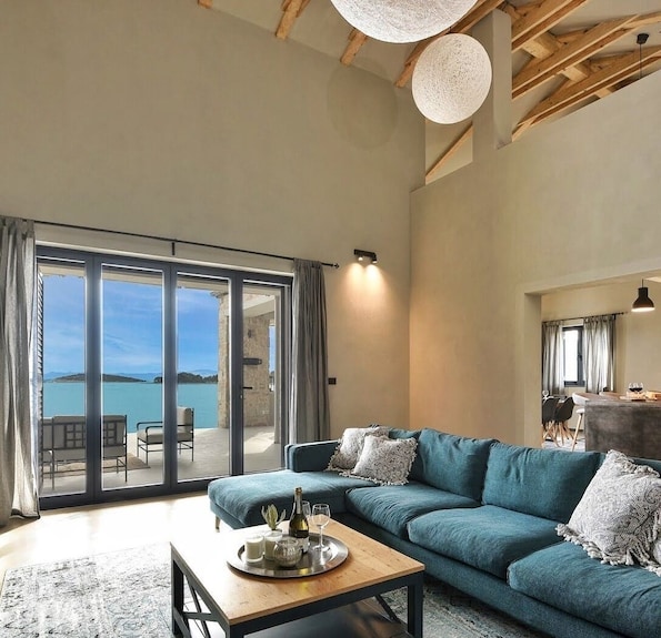 Welcome To The Stunning Villa On The Coast Of The Beautiful Island Of Pašman! - Bibinje