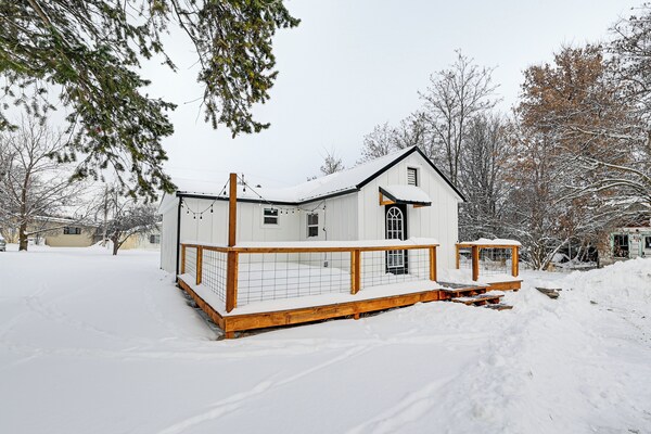 1 Mi To Main Street Polson: Updated Home W/ Deck! - Polson, MT