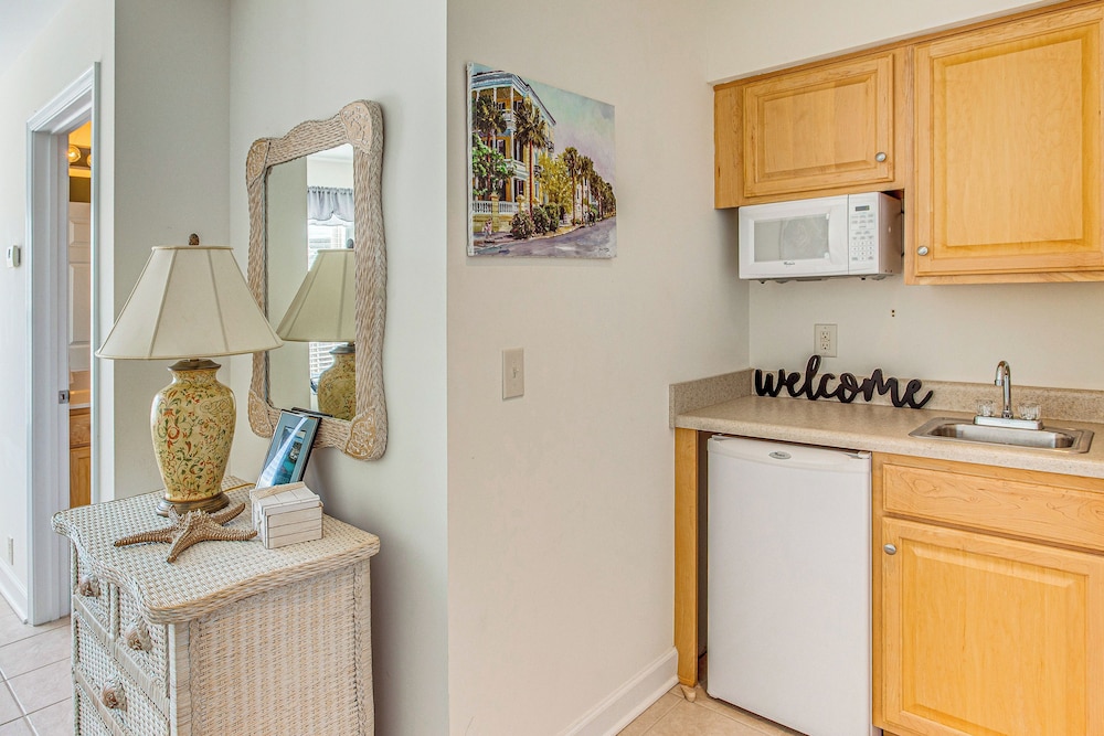 Dog-friendly Condo W/ Resort Perks In Calabash! - Sunset Beach, NC