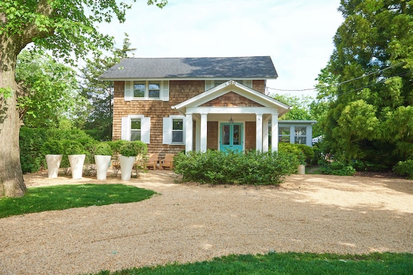 Bellport Inn - Patchogue, NY