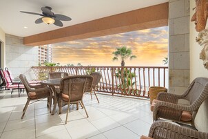 Condo, várias camas, sacada, vista para o oceano (Sonoran Sun SW 305) | Opções para refeição ao ar livre