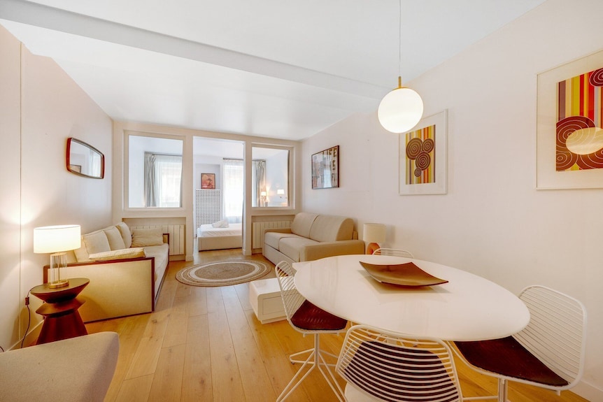 Hot District Faubourg Saint-denis - ibis Paris Gare du Nord Château Landon 10ème