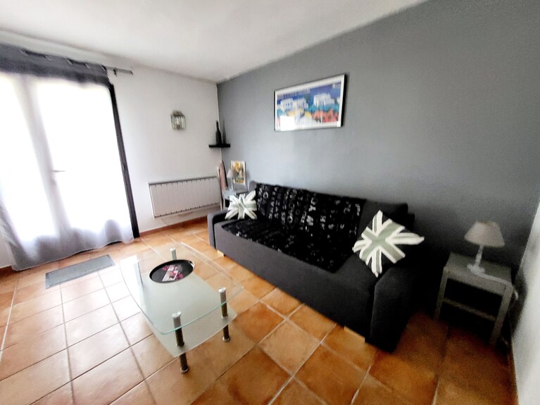 Secret Escape Overlooking Diana Pond - Aléria