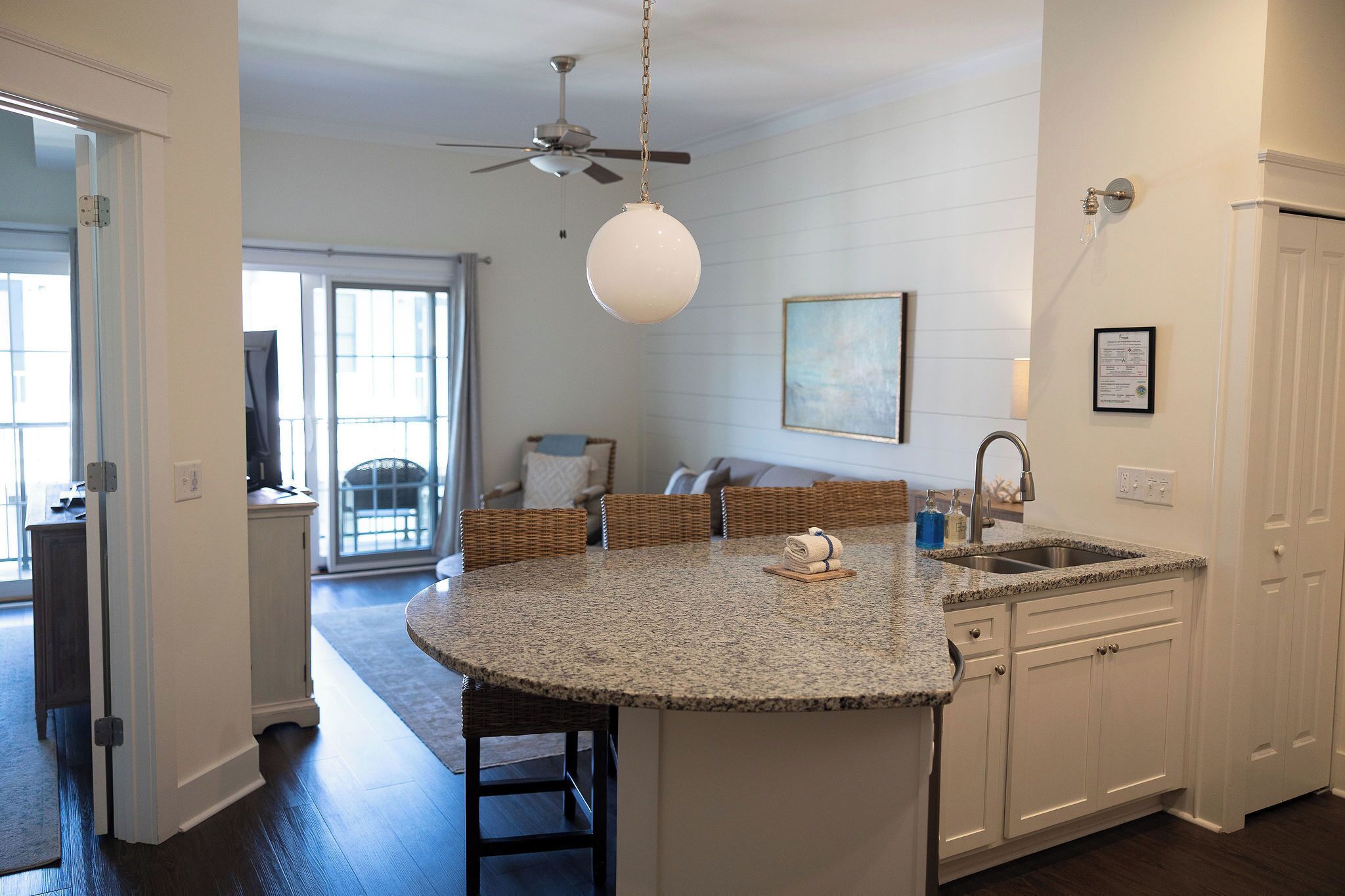 The Peachy Palm  Luxurious Island Retreat Near The Beach & Everything! - Jekyll Island, GA