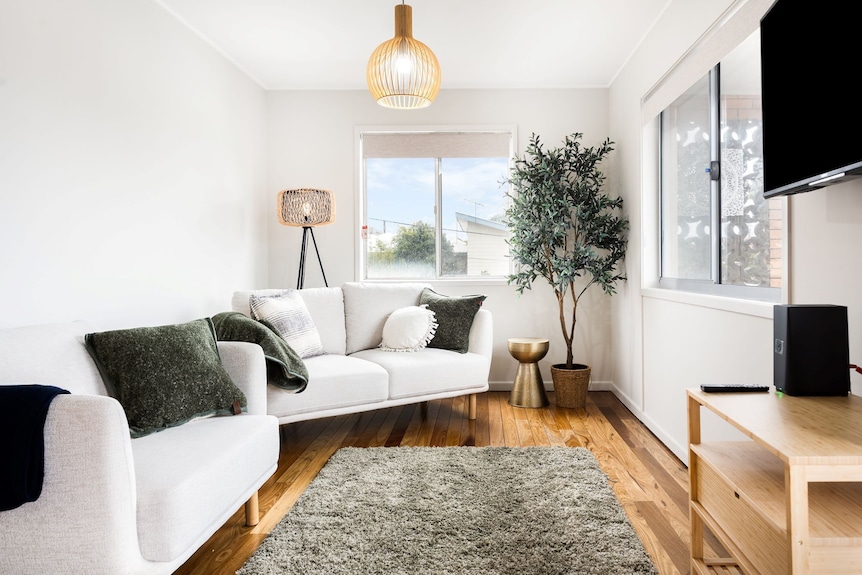 Margate Beach Down The Lane - Redcliffe