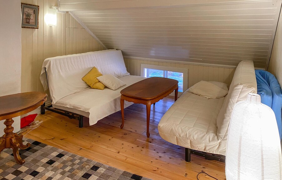 3 Bedroom Nice Home In öDeshög - Ödeshög