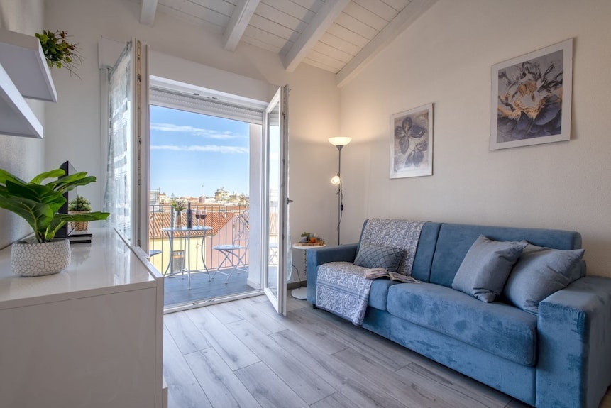 Casa Asfodelo. Apartment A Few Steps From The Historic Center. - Olbia