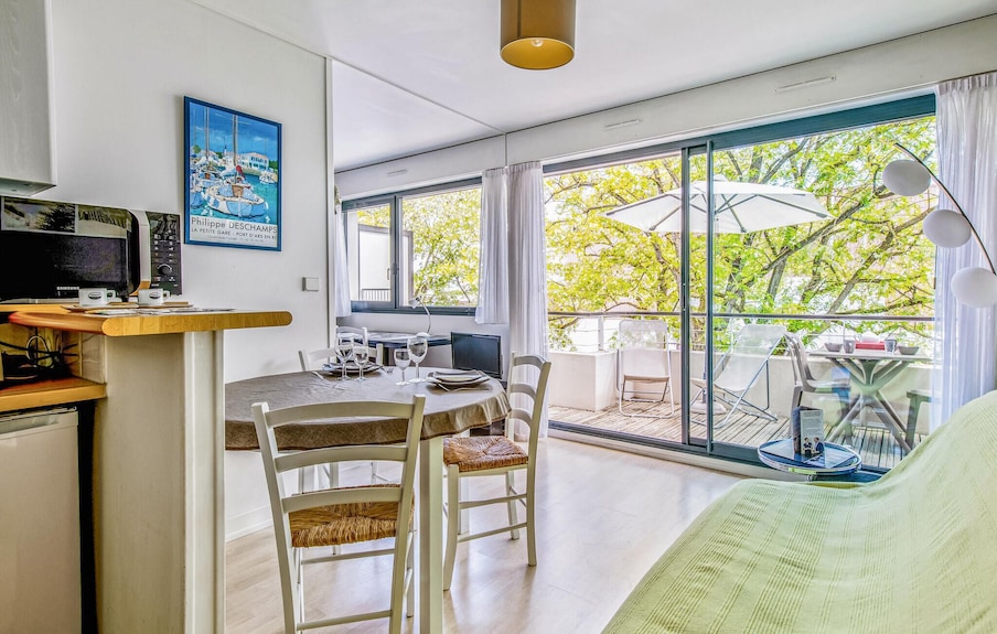 Acogedor Apartamento En La Rochelle Con. - La Rochelle