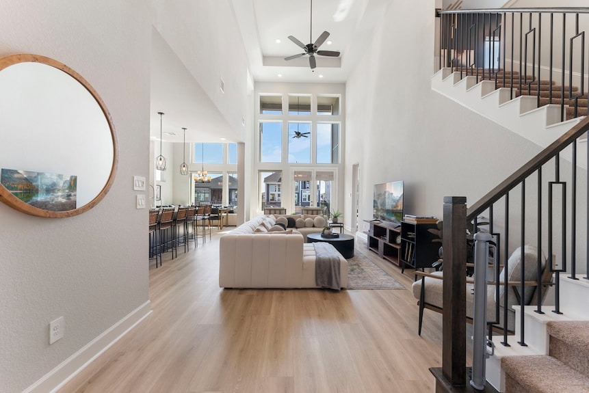 Lux Lakefront With Game-room, Community Pool, Paddleboards, And More! - Conroe, TX