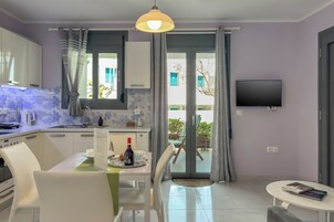 Apartamento conforto, 1 cama Queen e sofá-cama, cozinha | Cozinha privada