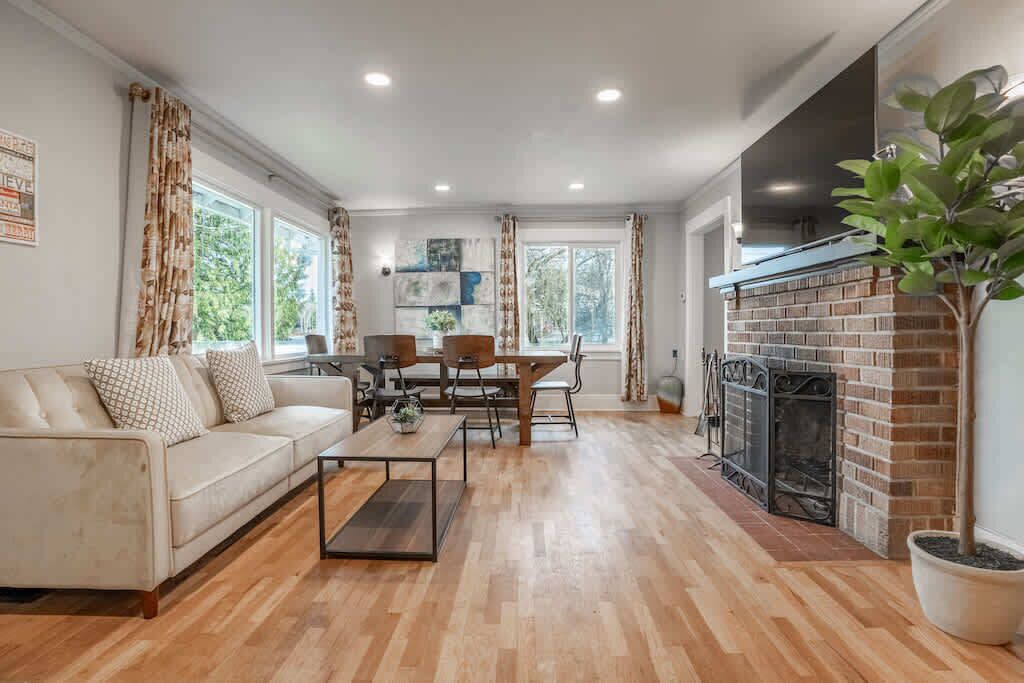 Pet-friendly Tacoma Gem: Spacious 4br Gated Home - Gig Harbor, WA