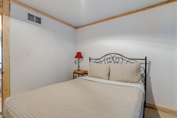 2 Mi To Dtwn: Pet-friendly Casper Apt! - Casper, WY