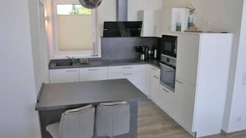 Casa | Cozinha privada | Cadeirão de bebê