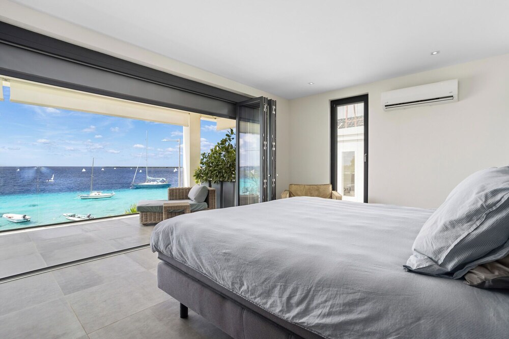 Villa Thirty Four - Luxurious villa located on the Boulevard ...
