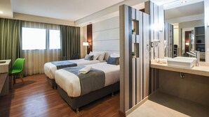 Quarto Twin Standard