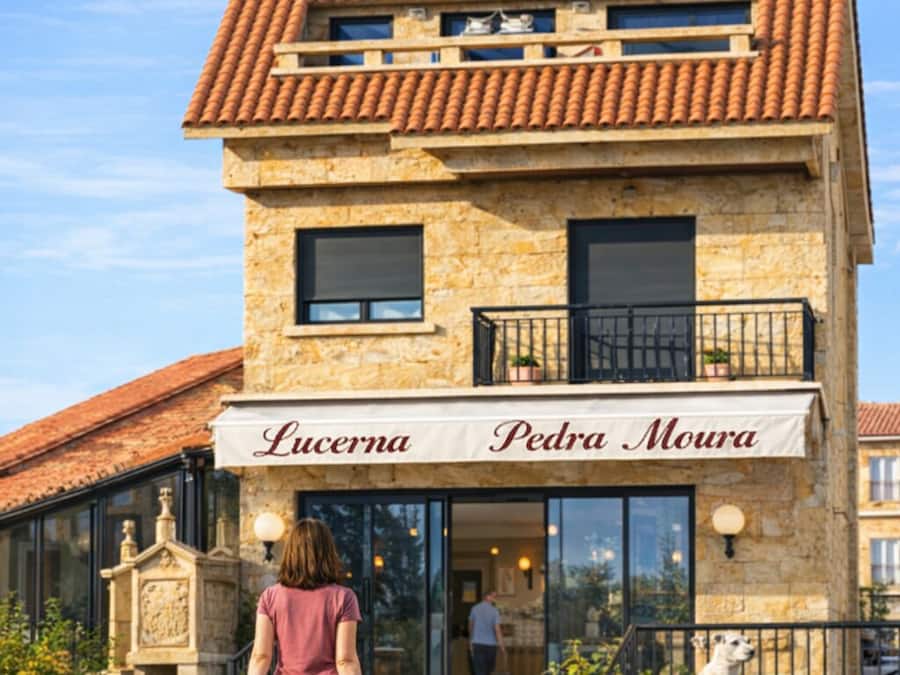 Fachada da propriedade