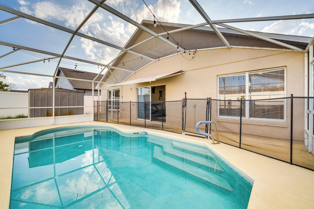 8 Mi To Disney Parks: Poolside Paradise! - Kissimmee
