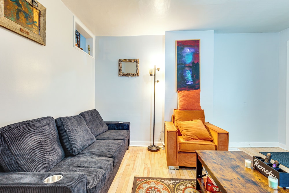 4 Mi To Lake Superior: Calumet Getaway! - Houghton, MI