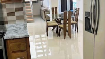 Quarto quádruplo família | Cozinha privada | Fogão