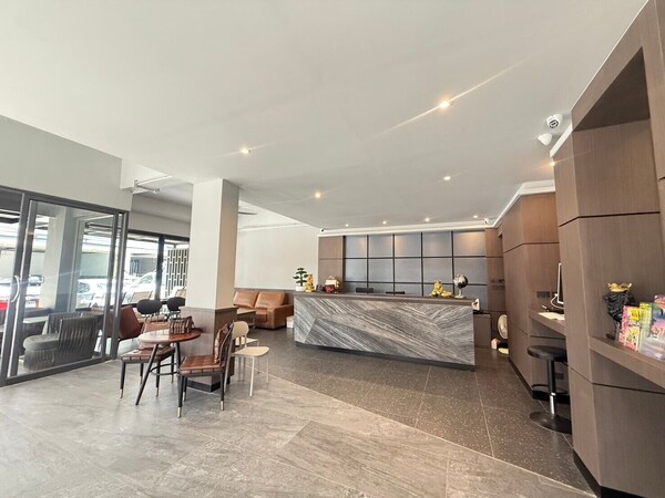 Leon's Loft House - Patong Beach