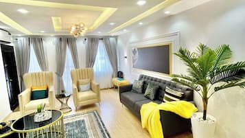 Apartamento Familiar, varanda, Vista para a cidade | Sala de estar
