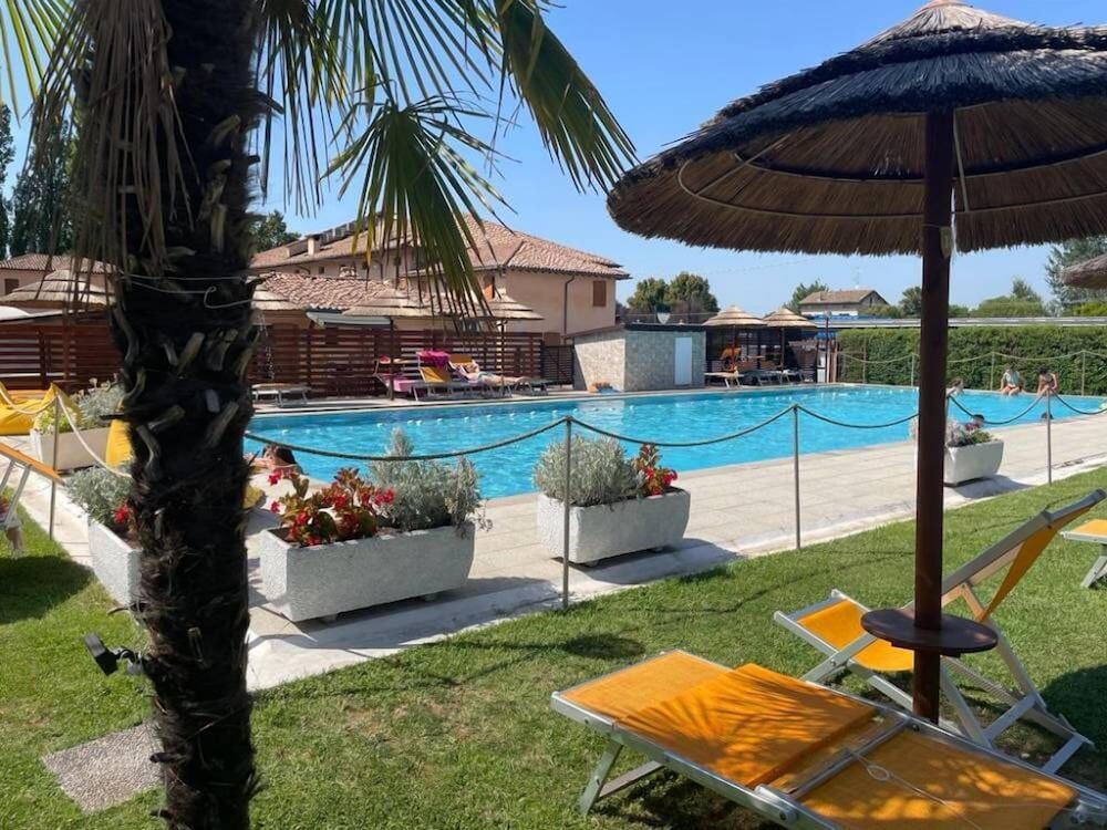 Tenuta Santo Stefano - Hotel - Alpes