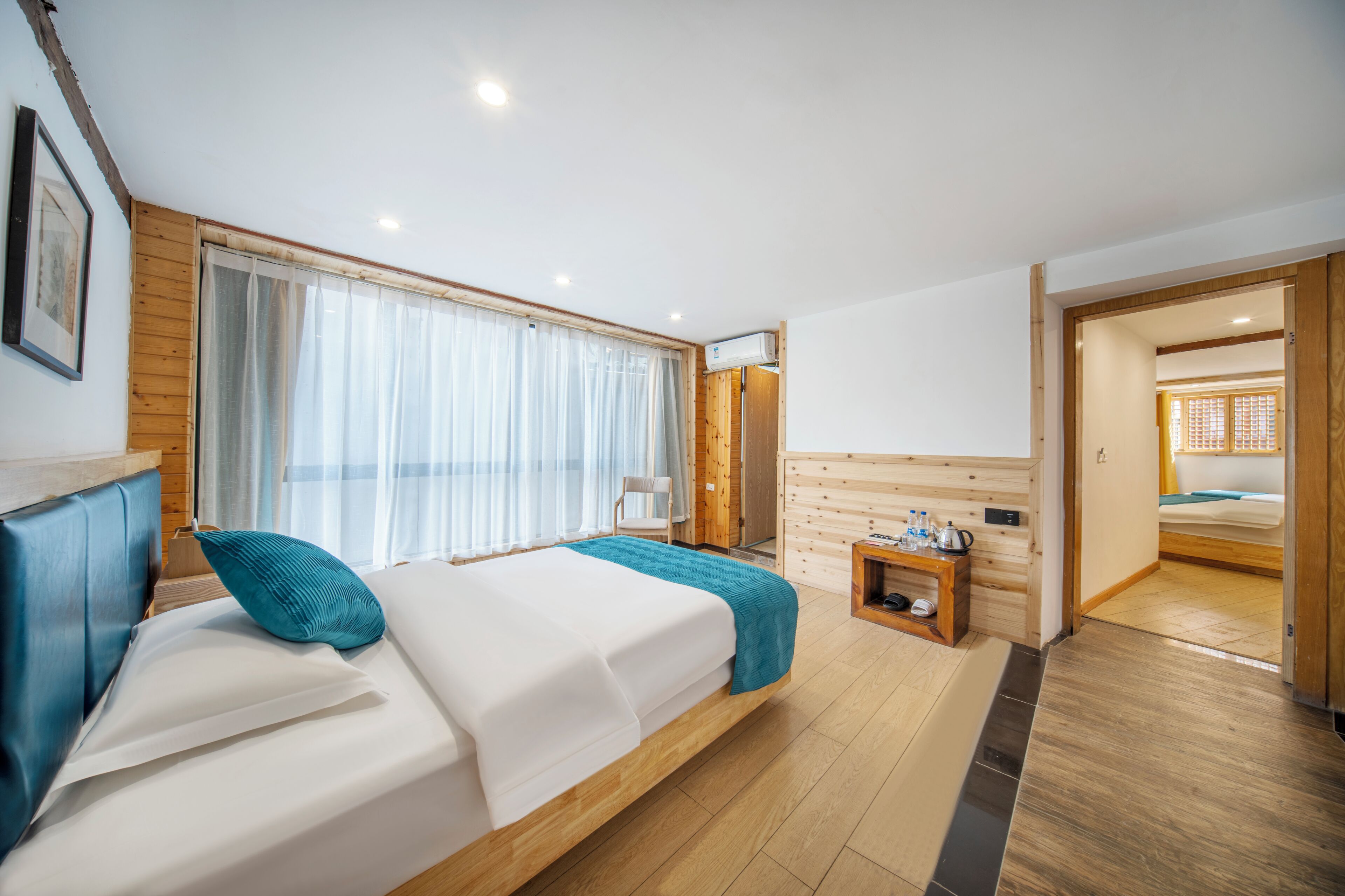Suíte conforto, vista para o jardim | Cortinas blackout, quartos à prova de som, Wi-Fi de cortesia