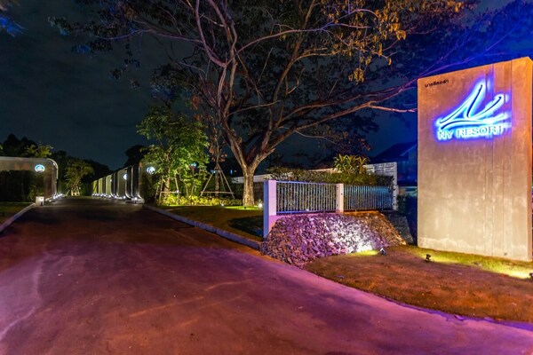 Ny Resort Nonthaburi - Bangkok