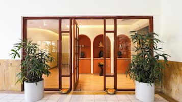 Entrada (vista interior)