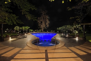 Piscina externa