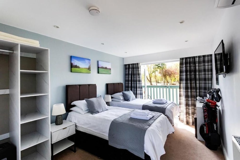 The Vale Golf And Country Club - Cotswolds