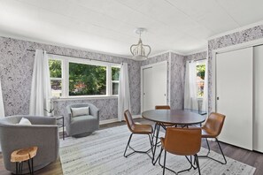 New Owner Special! Charming Clifton Heights Home! Reviews, Deals ...