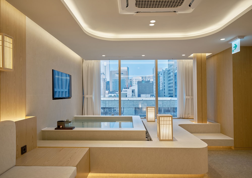 Uh Suite The Coex - 삼성동