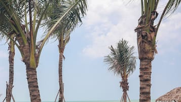Na praia
