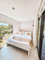 Quarto com design assinado | Cofres nos quartos, cortinas blackout, quartos à prova de som