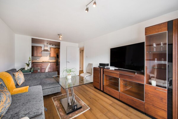 Views For Days - Fitzrovia - By Frankie Says - Fitzrovia - London