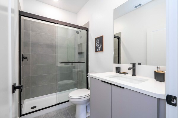 5br Home With Private Pool Themed Decor - Walt Disney World® Resort, Orlando
