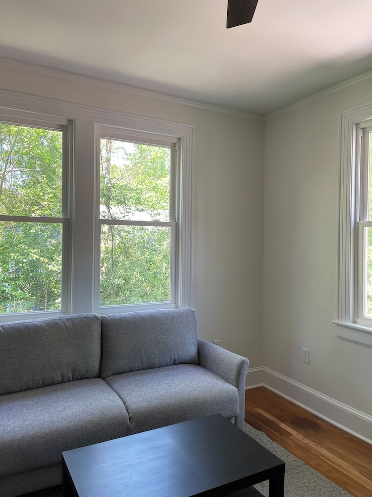 Renovated 1 Bedroom In Forest Hills - A - Durham, NC