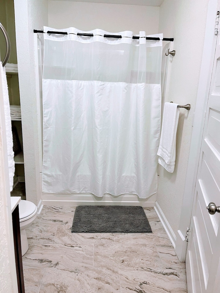 Walk To Duke Campus 3 Bedroom In Trinity Park - Durham, NC