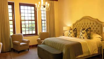 Quarto casal ou duplo superluxo, vista para o jardim | Cofres nos quartos, espaço de trabalho para notebook