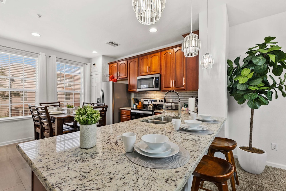 5014 Tideview Circle #9 - Orlando