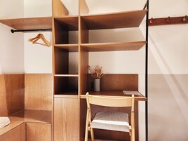 Quarto Duplo, Vista para a cidade | Cofre no quarto, Wi-fi grátis 