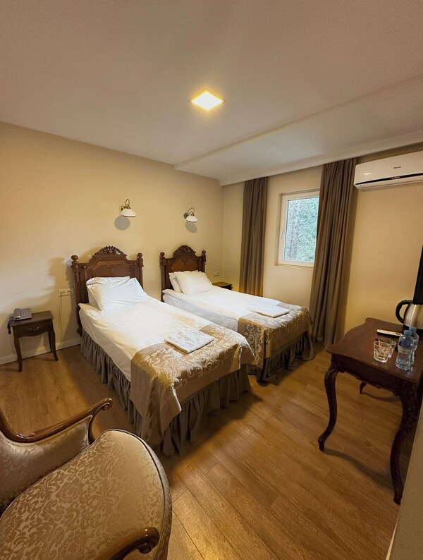 Reikartz City Tbilisi Hotel - Tbilisi